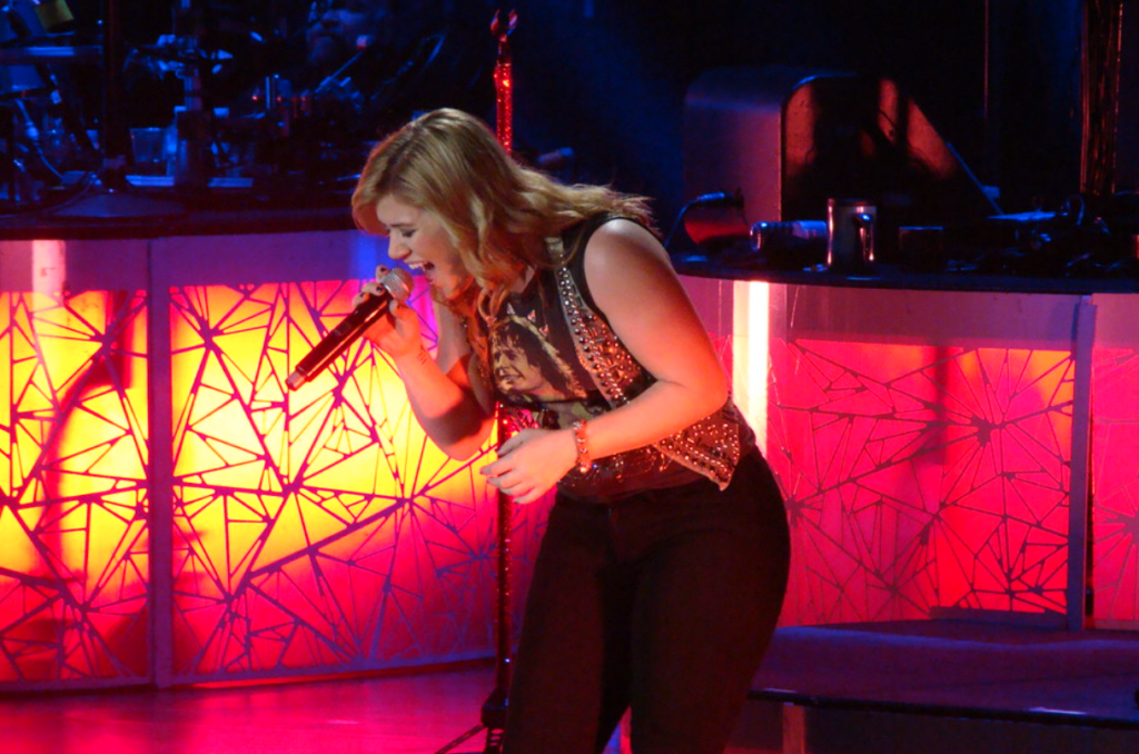 Here is How Kelly Clarkson Got Famous and Her Incredible Journey to ...